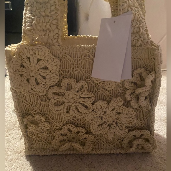 H&M | Bags | Woven Floral Straw Small Tote Bag In Cream | Poshmark